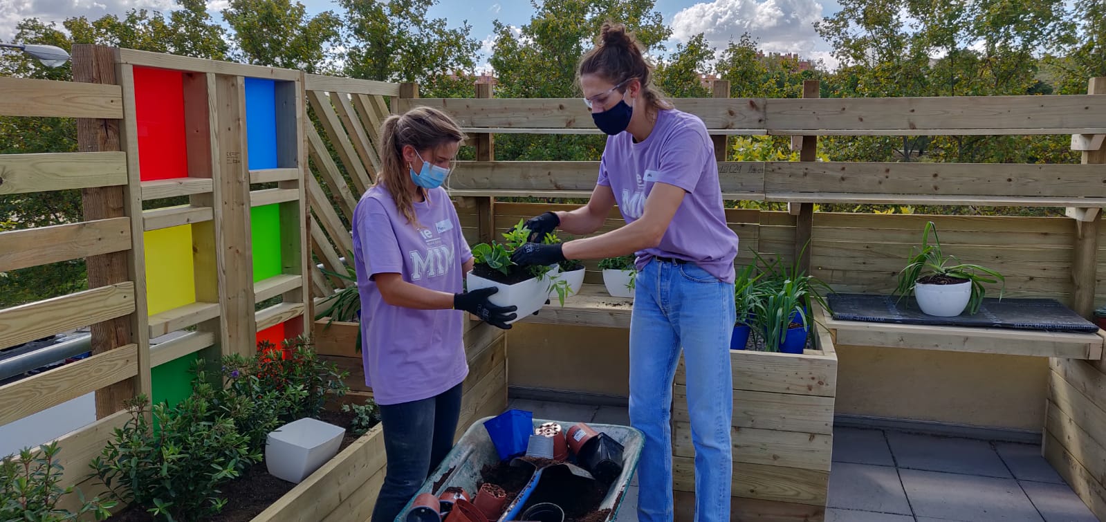 IE MIM students transform rooftop terrace - Splash Projects